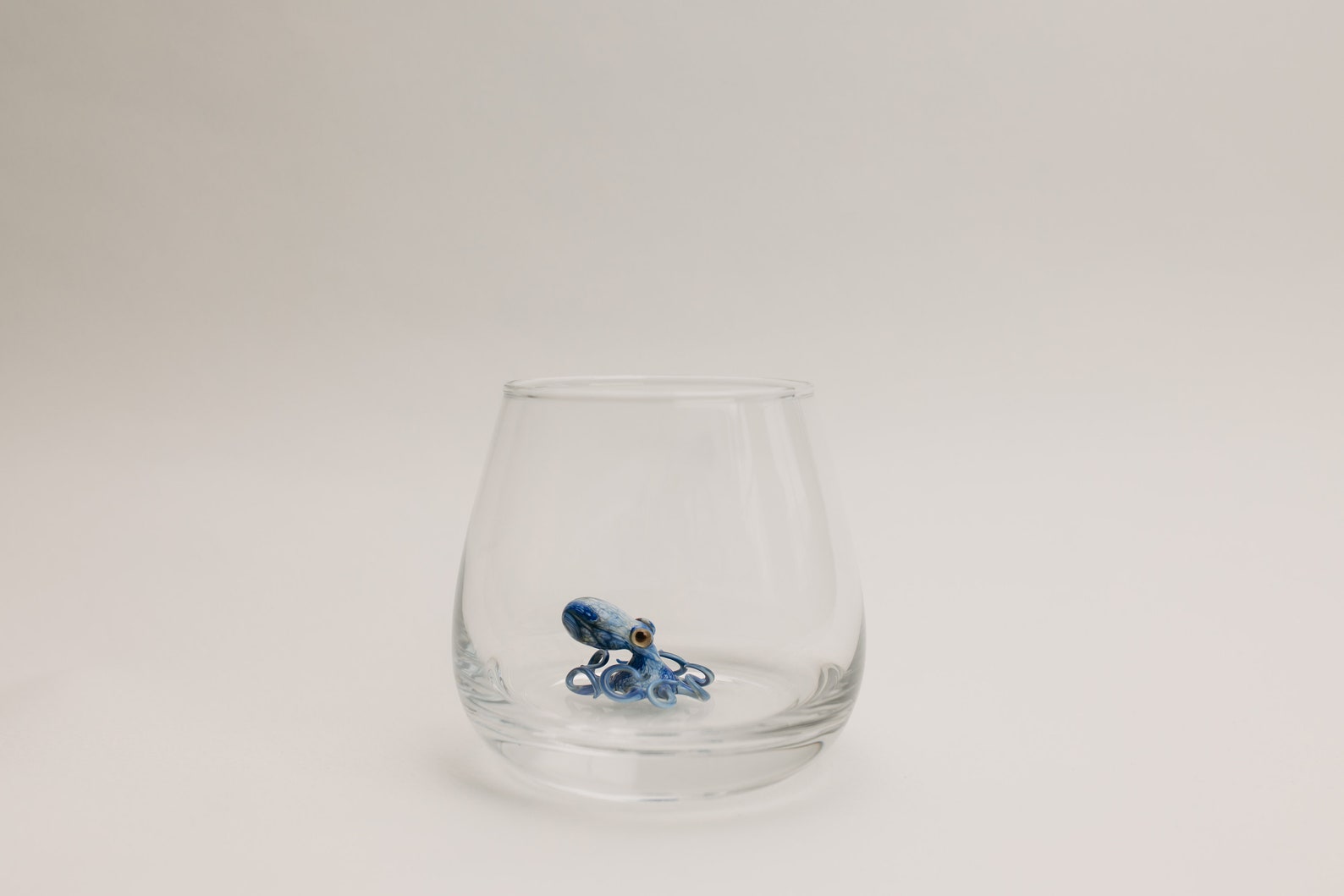 Handcrafted Drinking Glass Octopus Animal Sculpture Figurine Sea Animal ...