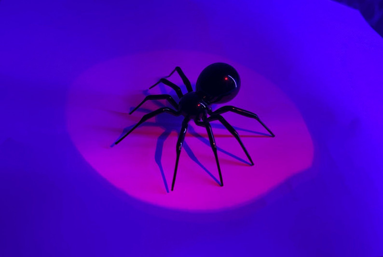 Spider Glass Art Glass Spider Figurine Glass Figurine Insects Etsy