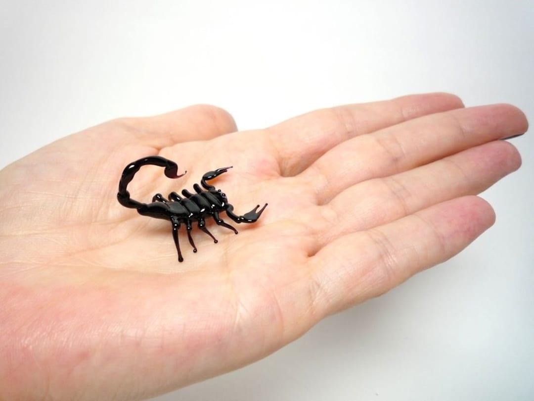 Black Glass Scorpion Figurine Glass Scorpio Scorpion Glass Miniature ...