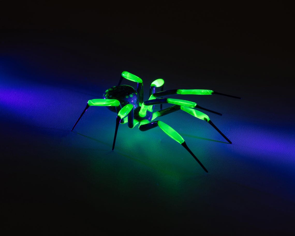 Vaseline Uranium Glass Glowing Spider Figurine – Handmade Uranium Art ...