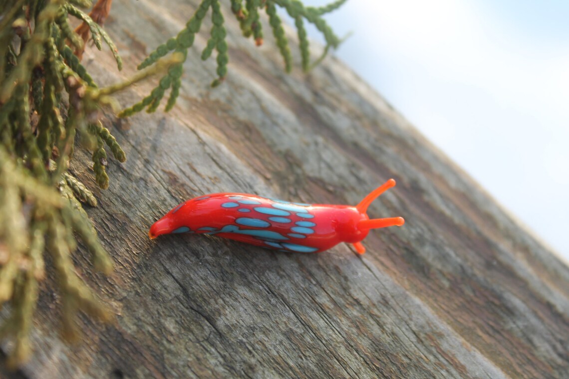 Spotted Slug Glass Sculpture GLASS SLUG Lampwork Glass Animals | Etsy