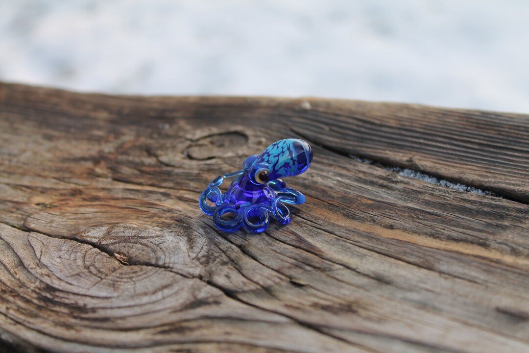 Small Glass Octopus Glass Figurine Octopus Miniature Kraken Octopus ...