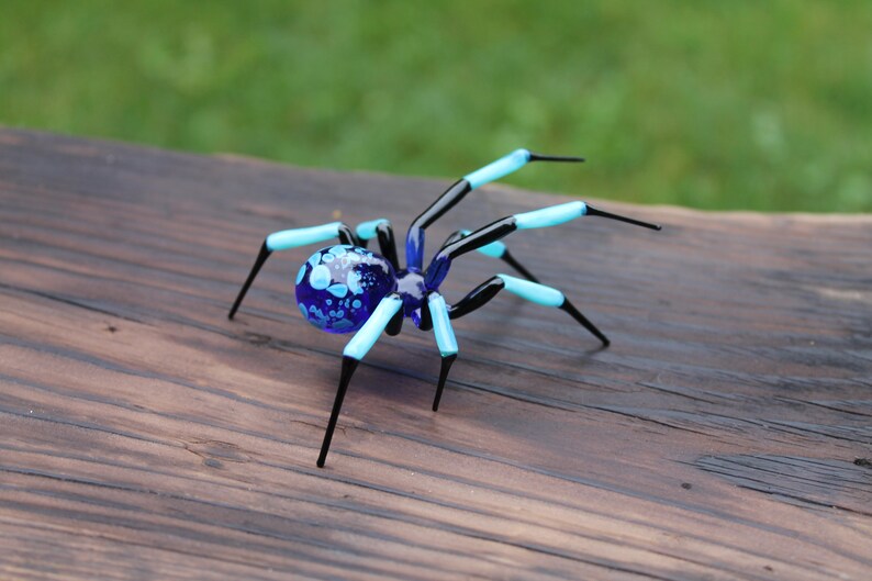 Art Glass Spider Figurine - Blown Glass Spider - Spider Halloween ...
