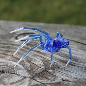 Blown Glass Figurine Art Insect SPIDER, Art Glass Spider Figurine Glass ...