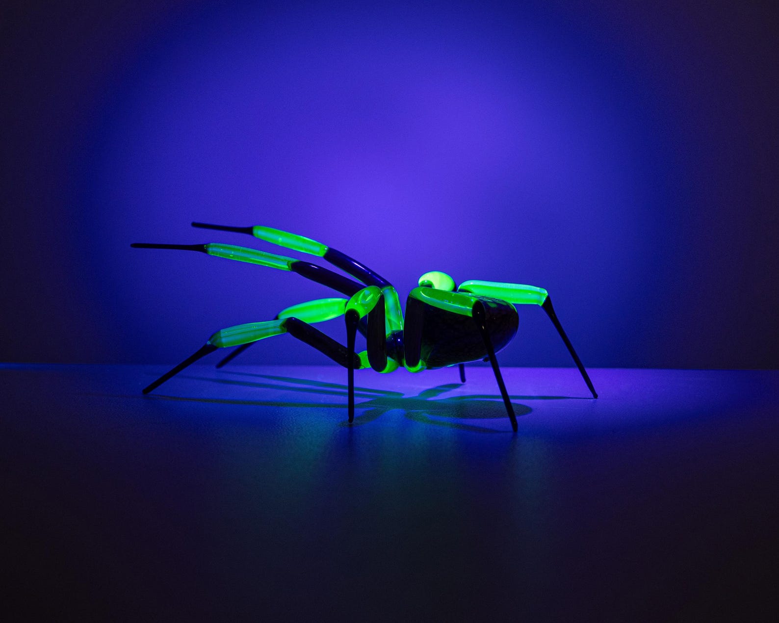 Vaseline Uranium Glass Glowing Spider Figurine – Handmade Uranium Art ...