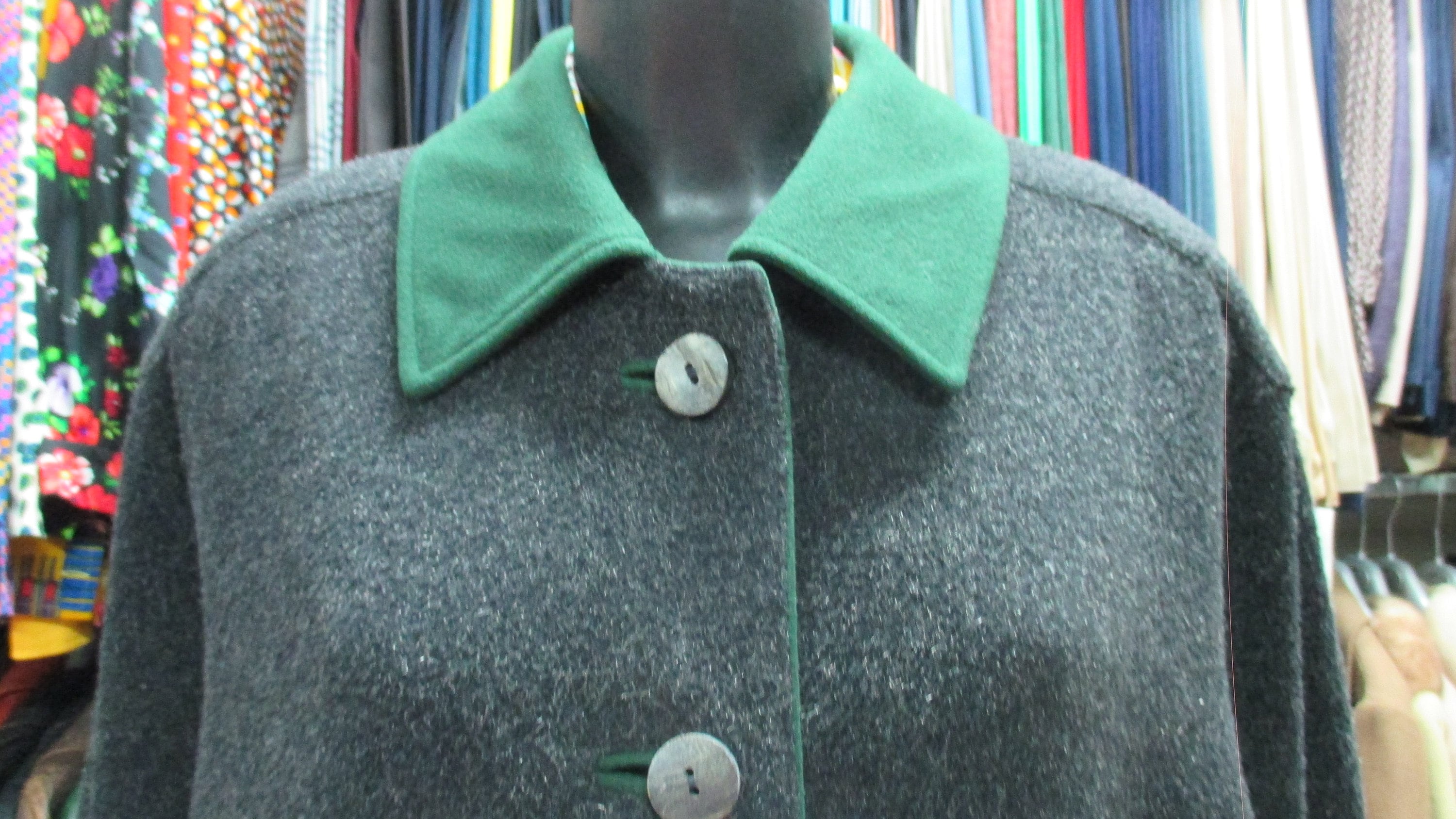 Vtg 80s Charcoal Grey Loden Cape. Made in Tyrol by | Etsy