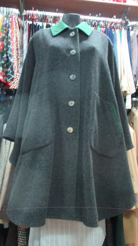 Vtg 80s Charcoal Grey Loden Cape. Made in Tyrol by | Etsy