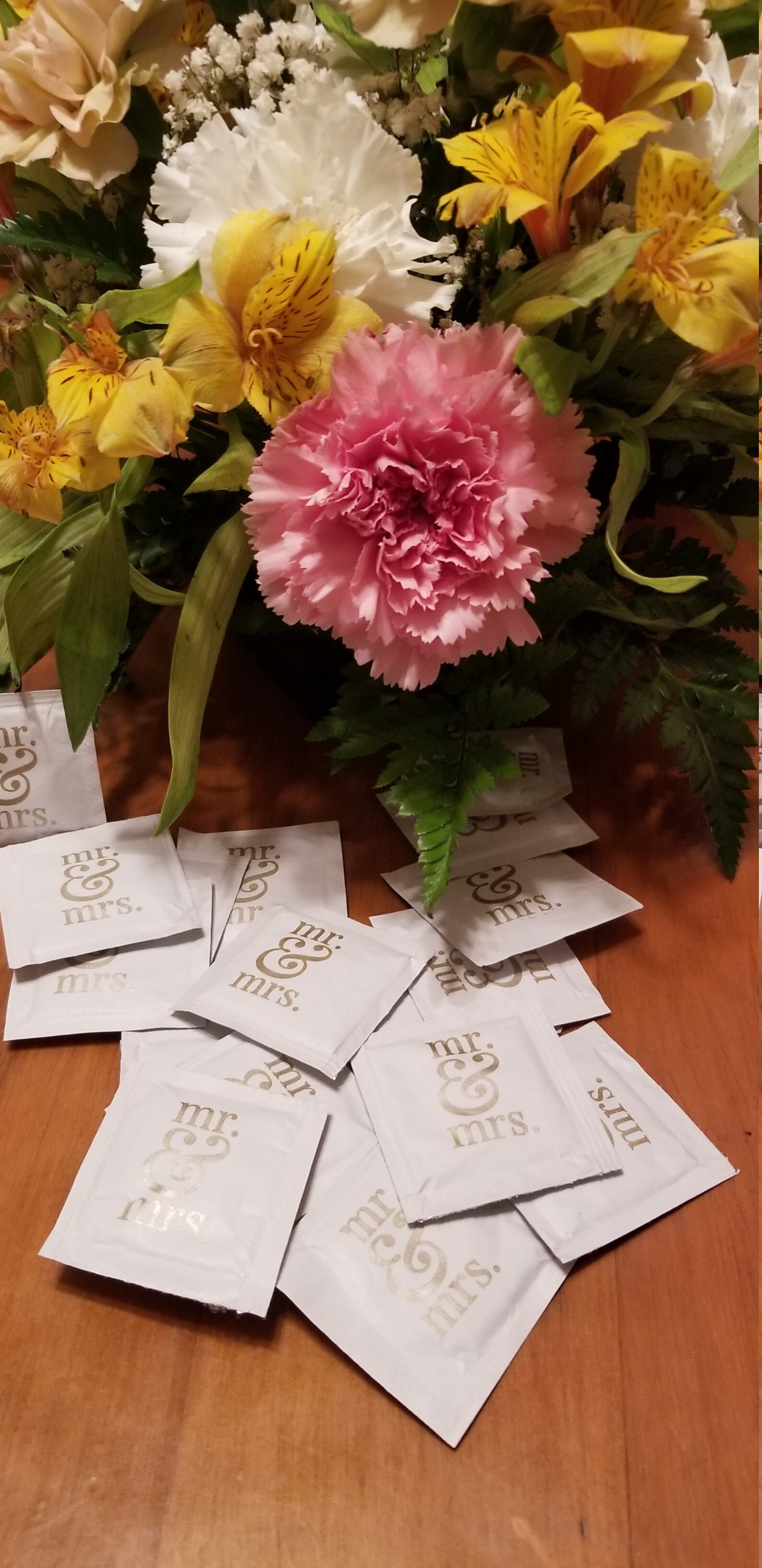 Mr. and Mrs. Moist Towelettes Wet Naps 12 Ink Colors to - Etsy