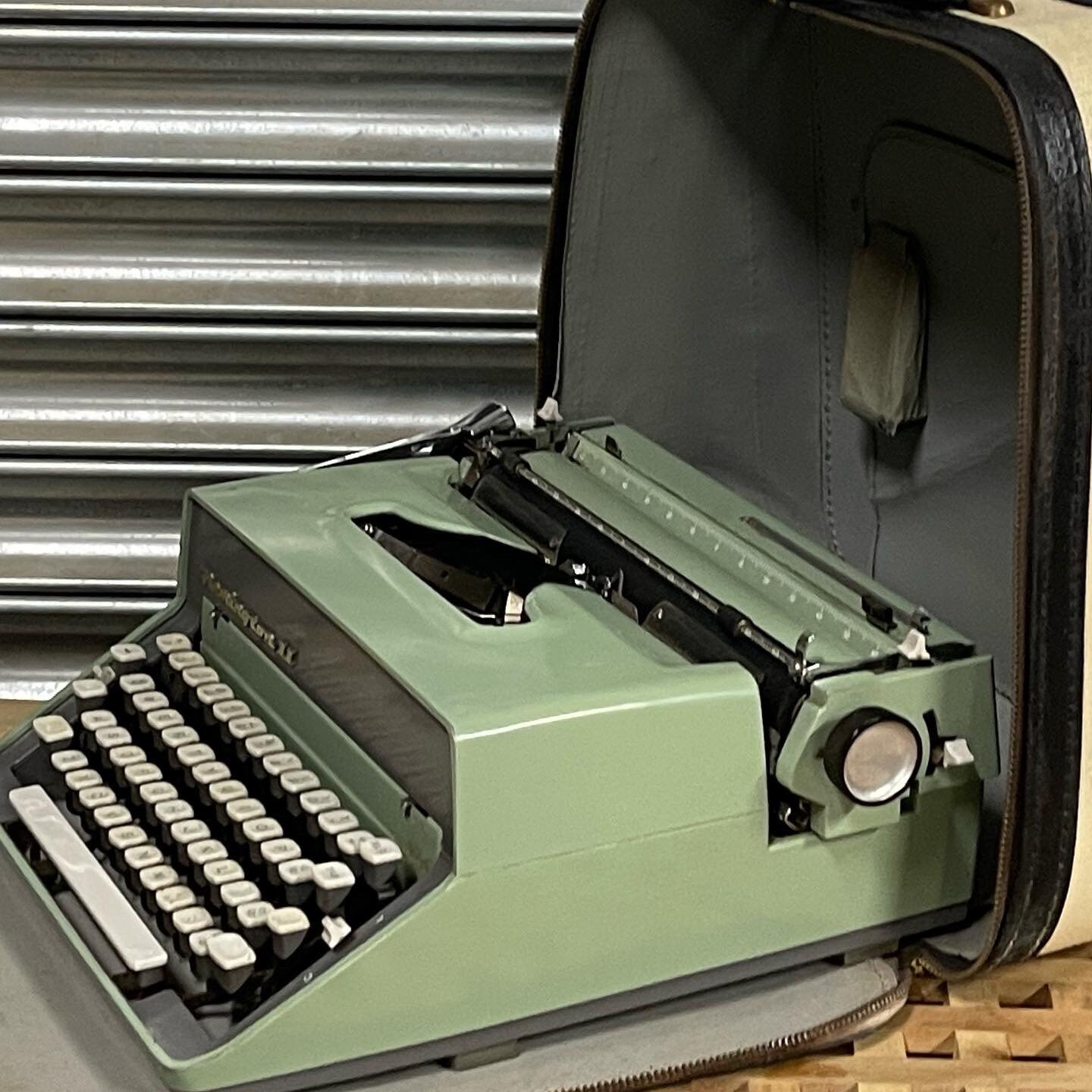 Superb 1960’s Vintage Remington 11 Portable Typewriter With Case.