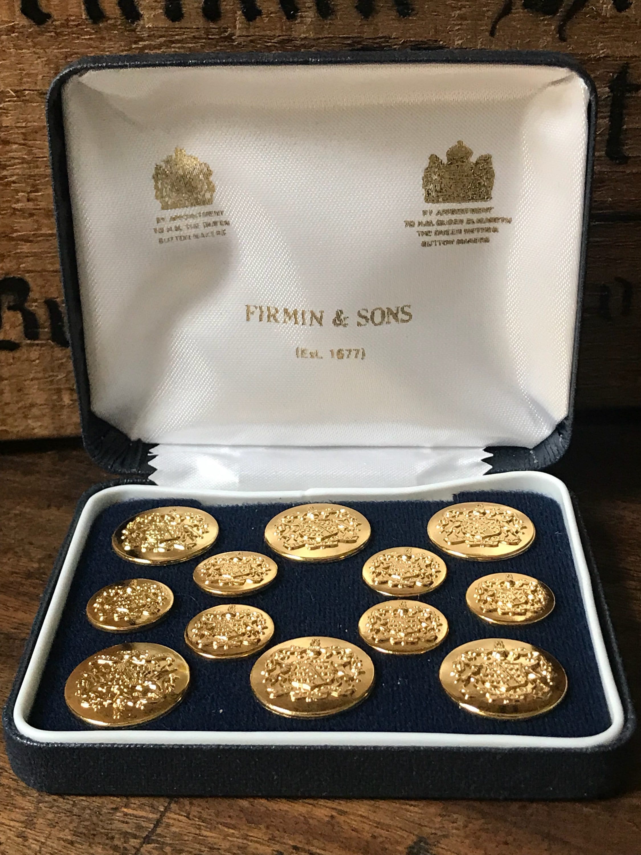 Beautiful Vintage Set of Firmin & Sons Buttons with the Worshipful ...