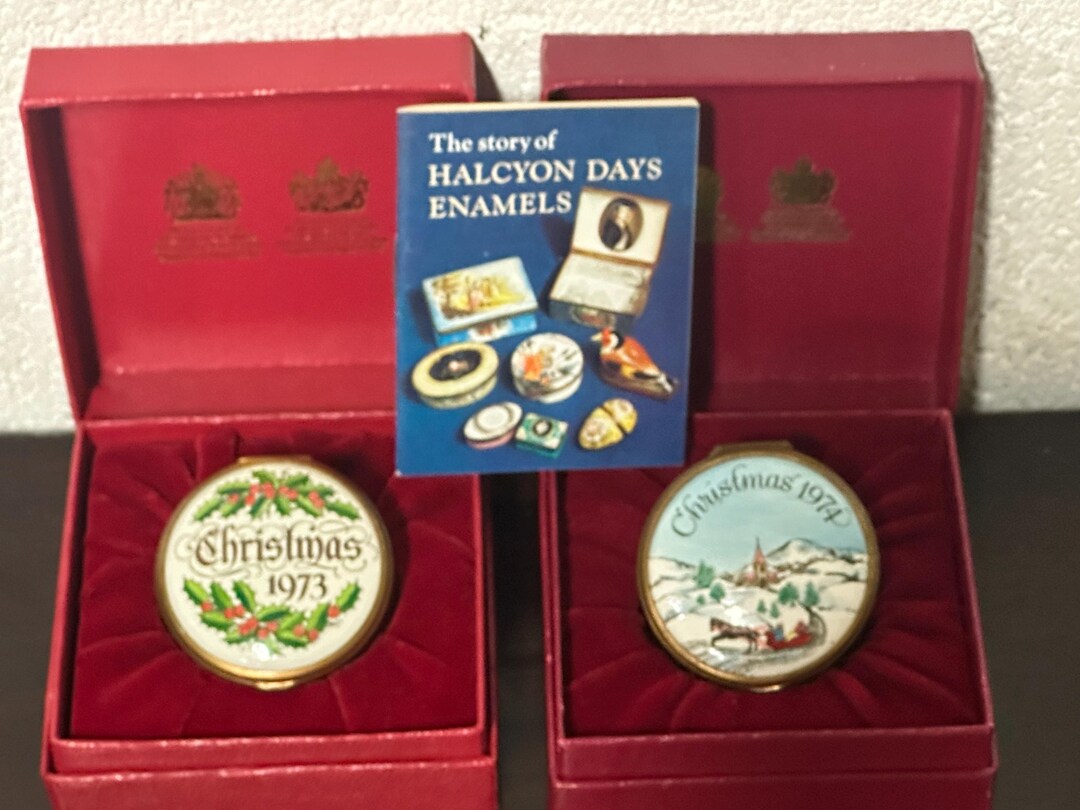 Two Beautiful Rare Halcyon Days Enamels Christmas Trinket Boxes 1973 ...