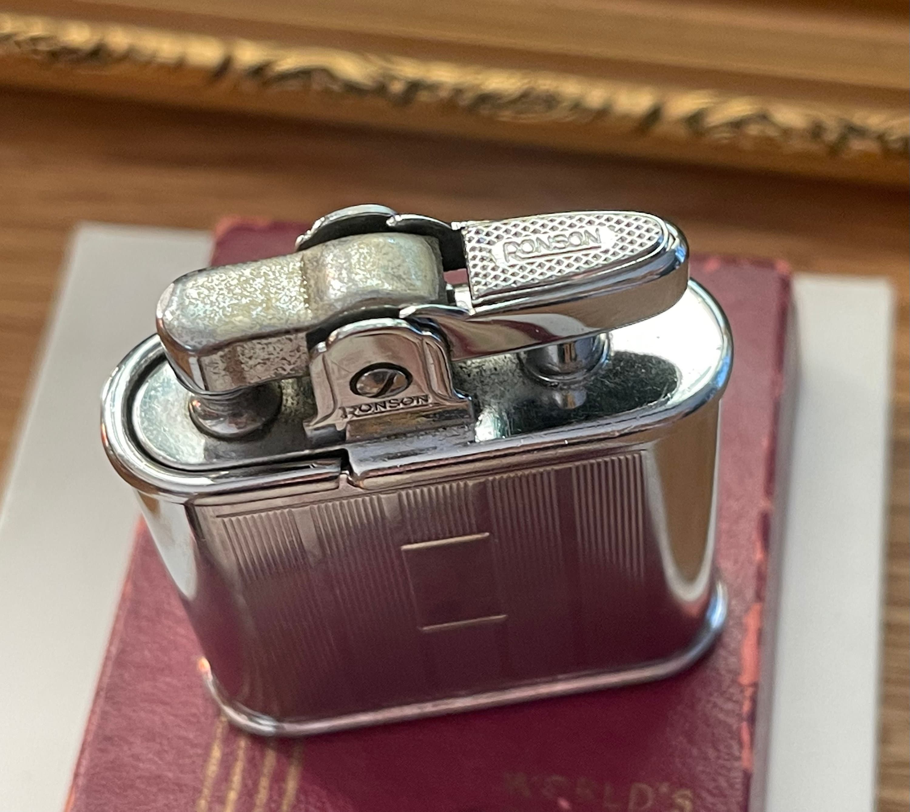 Superb Vintage Ronson Whirlwind Chromium Lighter with Original ...