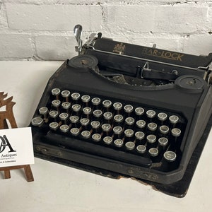 Vintage Circa 1930’s British Made Bar-lock Portable Typewriter - Etsy
