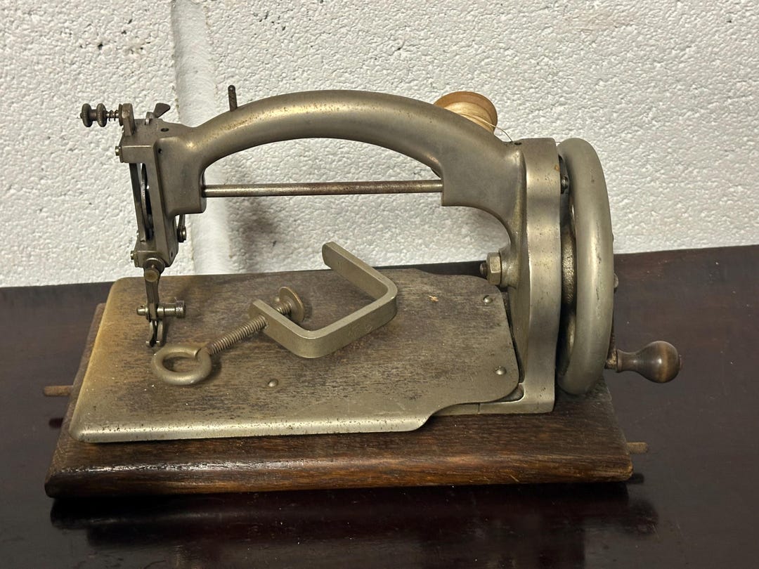 Rare Early 1900’s Sewing Machine With Metal Case - Etsy