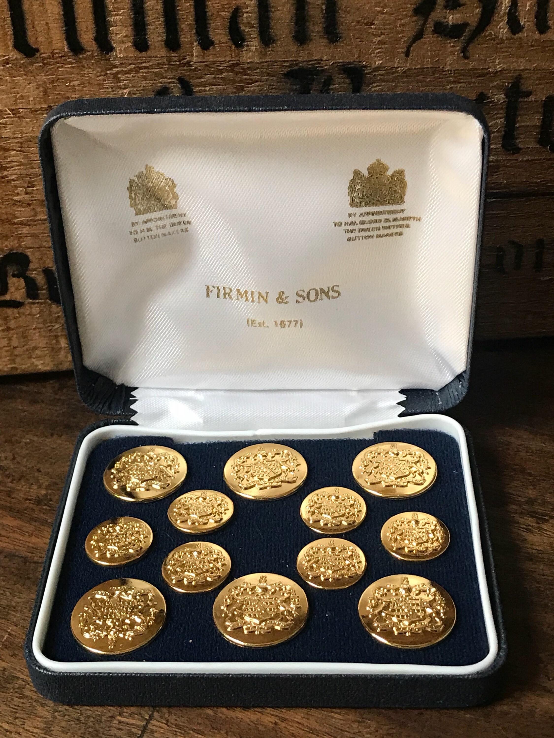 Beautiful Vintage Set of Firmin & Sons Buttons with the Worshipful ...