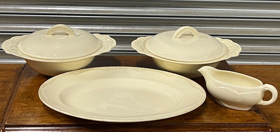 Clarice Cliff Art Deco Dinnerware - Tureens, Meat Platter and Gravy ...