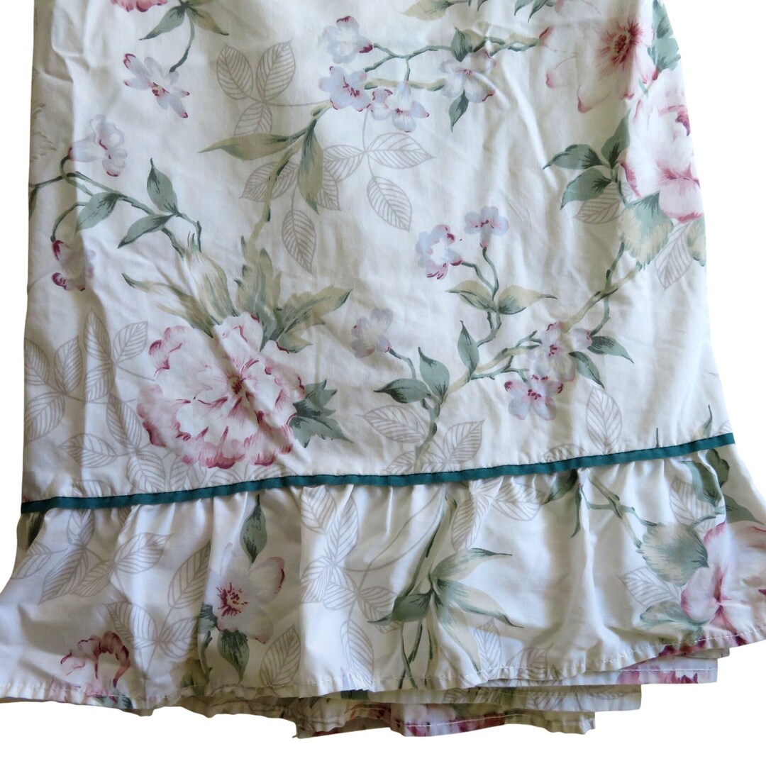 Vintage Bill Blass Springmaid Queen Flat Sheet Floral Ruffle Lace Trim ...