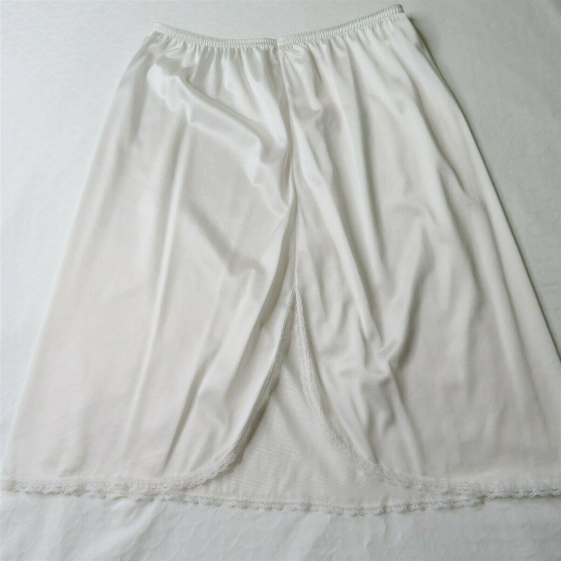 Vintage 90s Vassarette Satin Half Slip White S Nylon Lace Trim | Etsy