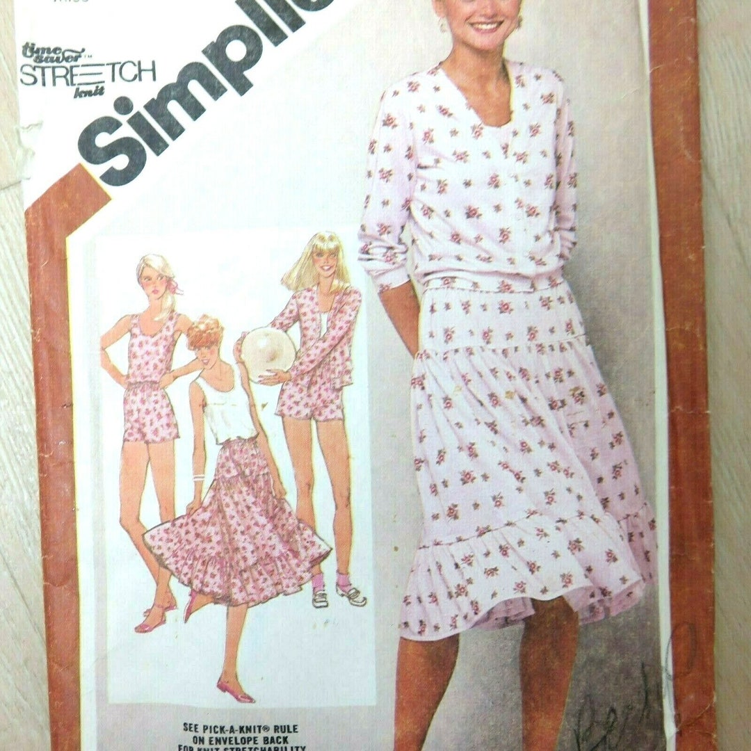 1981 Simplicity 9911 Sewing Pattern: Skirt, Top, Shorts, Jacket - Miss ...
