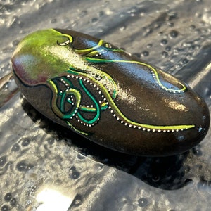 Hand Painted Octopus Rock: Green Animal Stone Decor - Etsy
