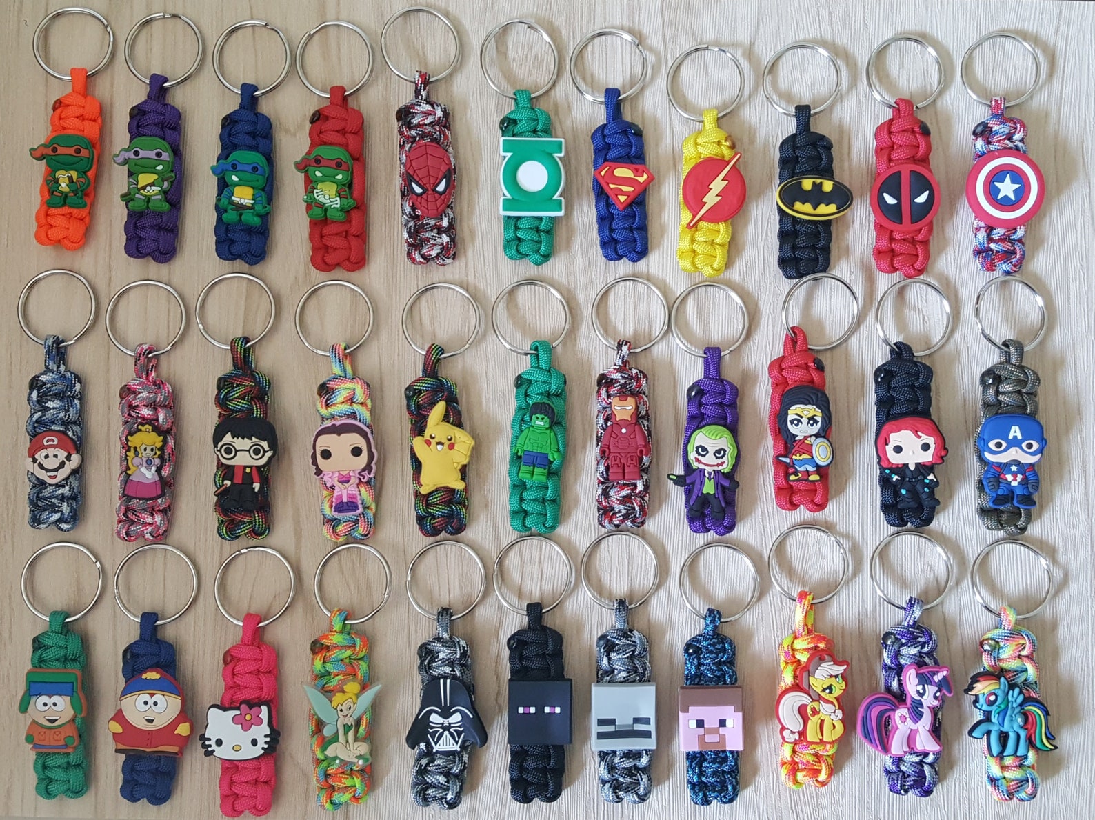 Paracord Charm Key Fobs Super Hero & Cartoon Characters - Etsy