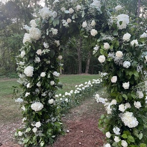 Custom Metal Wedding Arch 7 1/2' Tall Crescent Moon Gate Arch-wedding ...