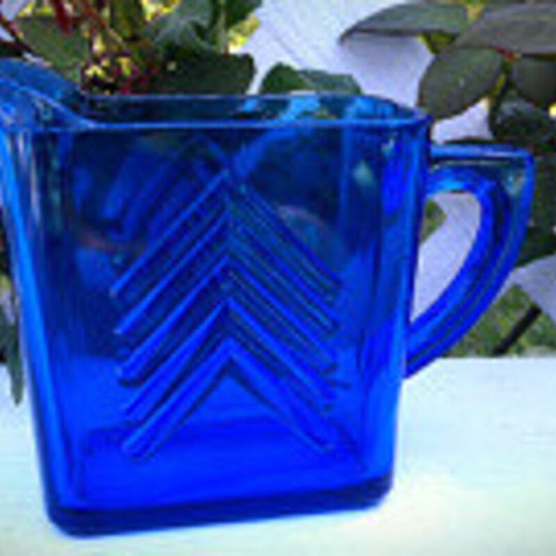 Hazel Atlas Pitcher - Etsy