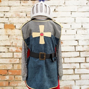 Knight Costume for Kids, Knight Chainmail, Surcoat and Cape All in One ...