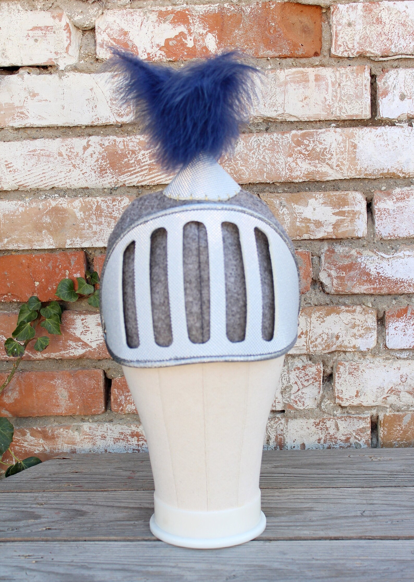 Kids Knight Helmets, Knight Felt Helmet With Feathers and Mobile Mask ...