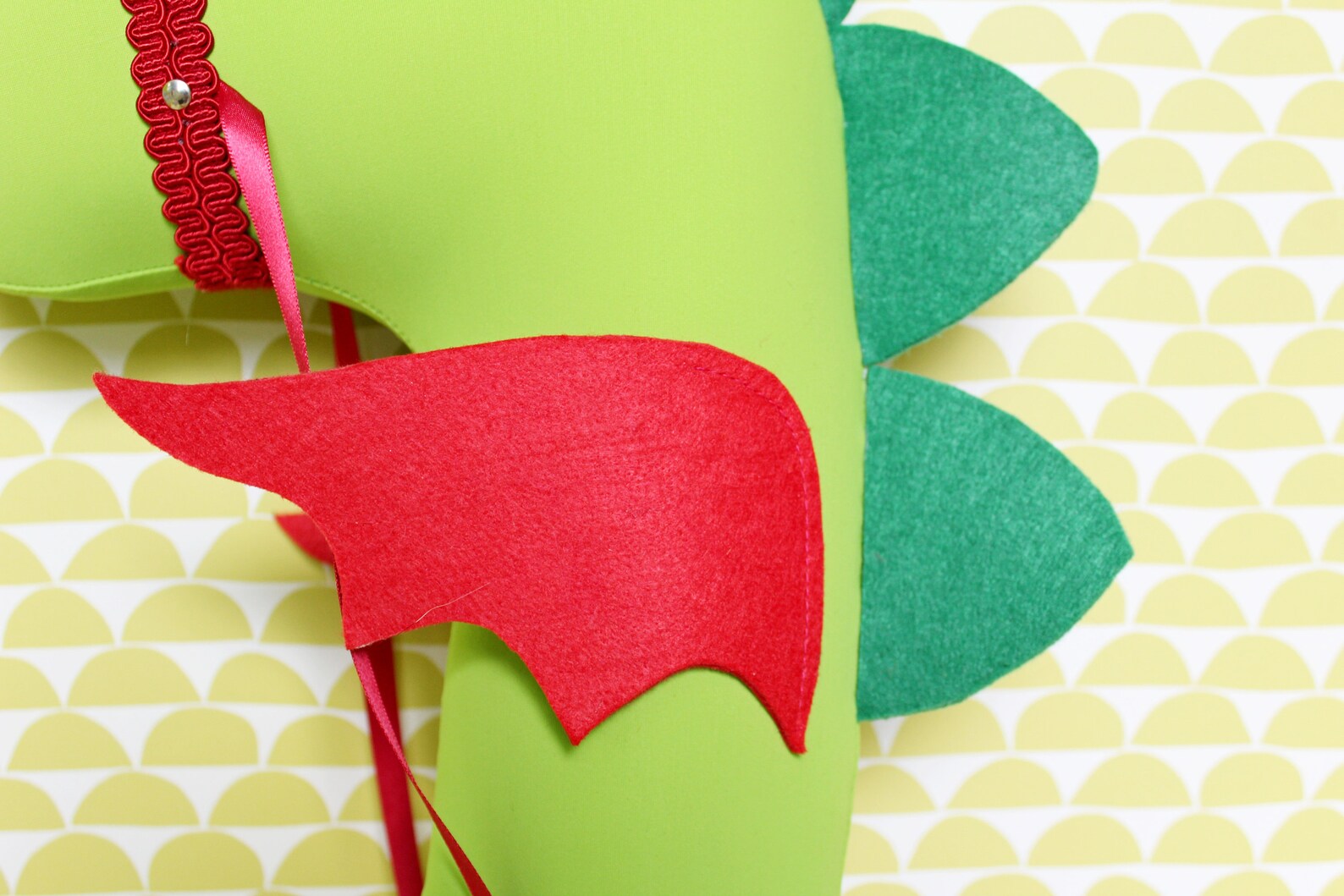 Stick Dragon Toy, Stick Horse Dragon, Stick Dinosaur to Play, Dragon to ...