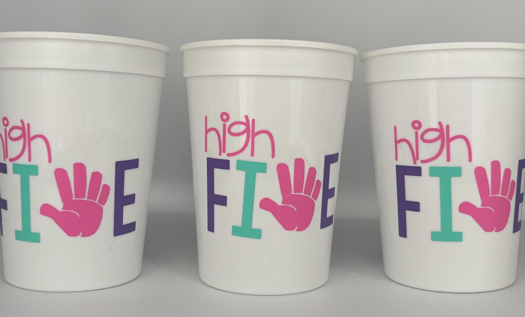 Girls High Five Party Cups, 5th Birthday Party, High Five Birthday ...