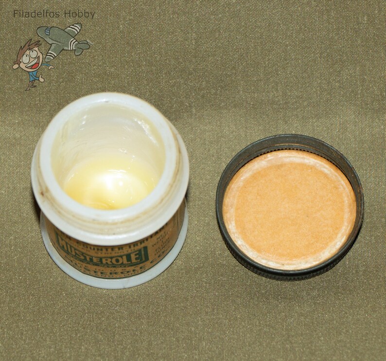 Vintage 1940s Musterole Compound Milk Glass Medicine Jar Small 1 Oz ...