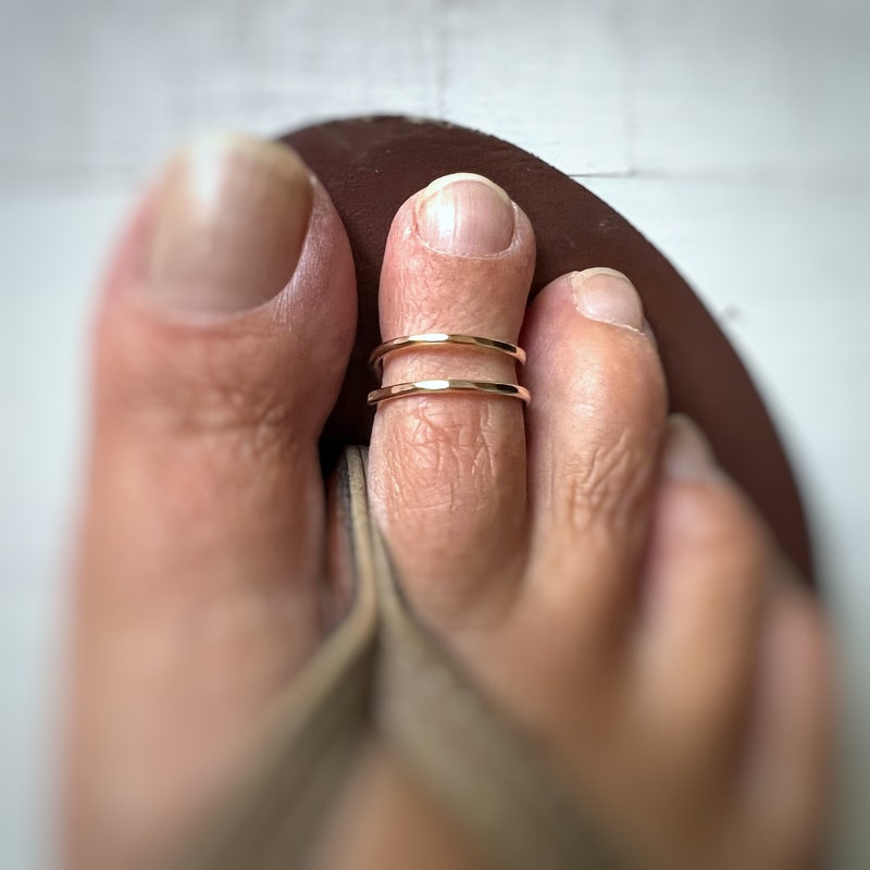 Double Toe Rings - Etsy