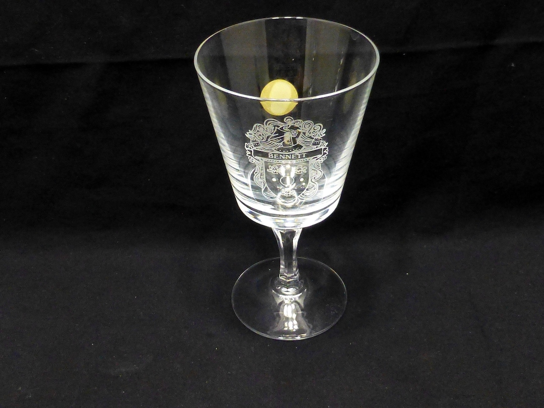 France Bennett Coat of Arms Family Crest Goblet Wine Glass Knight ...