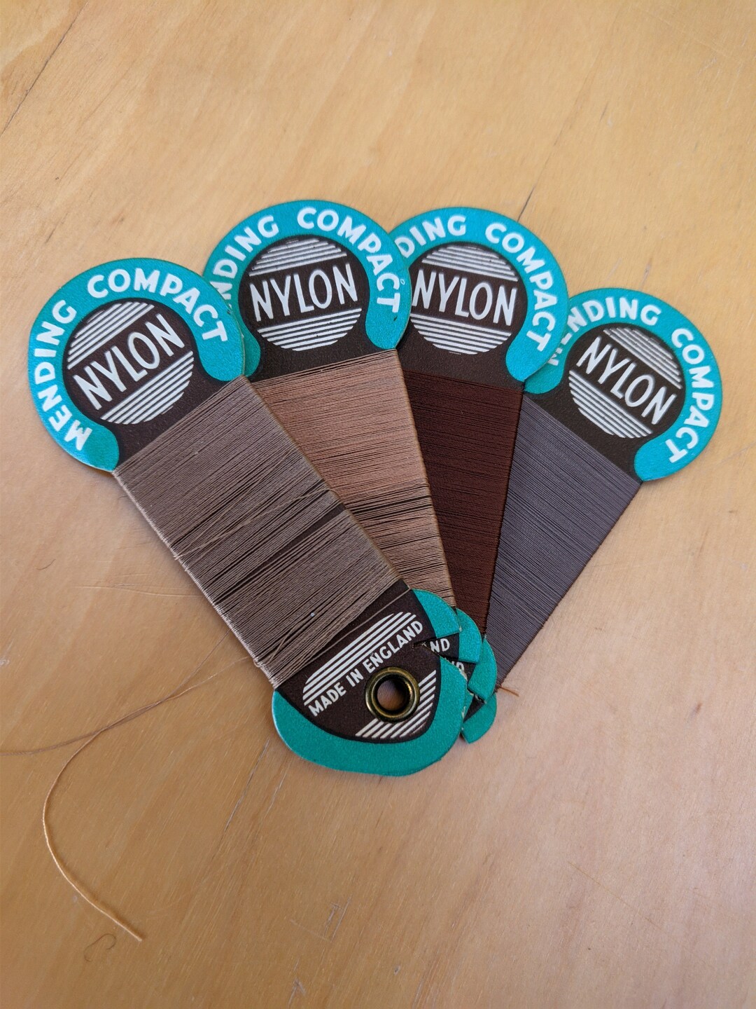 Vintage 1930s/40s Nylon Mending Compact in Four Colours - Etsy