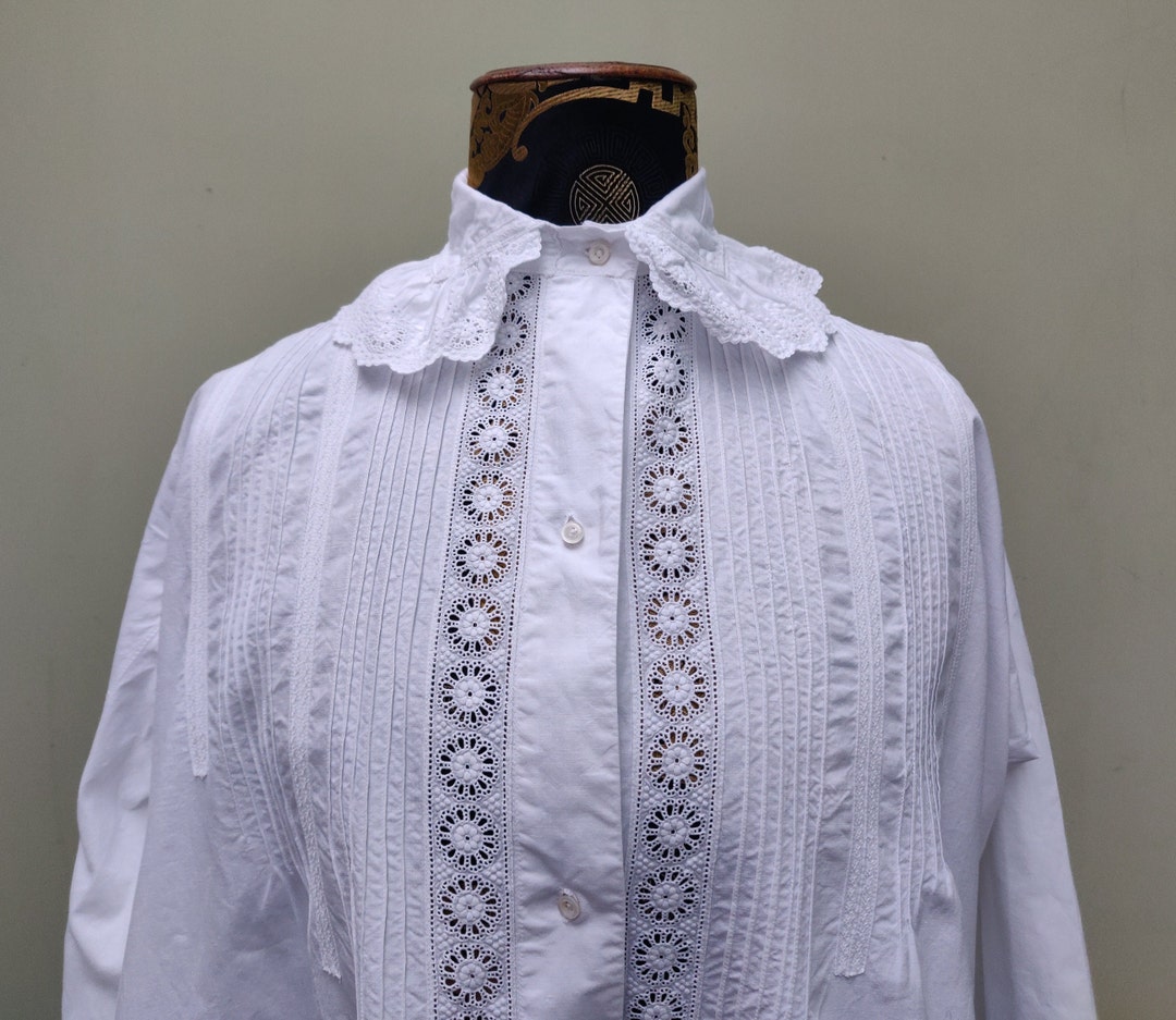 Traditional Ruffled Late 19th Century Nightgown. Cottagecore Size M / L ...
