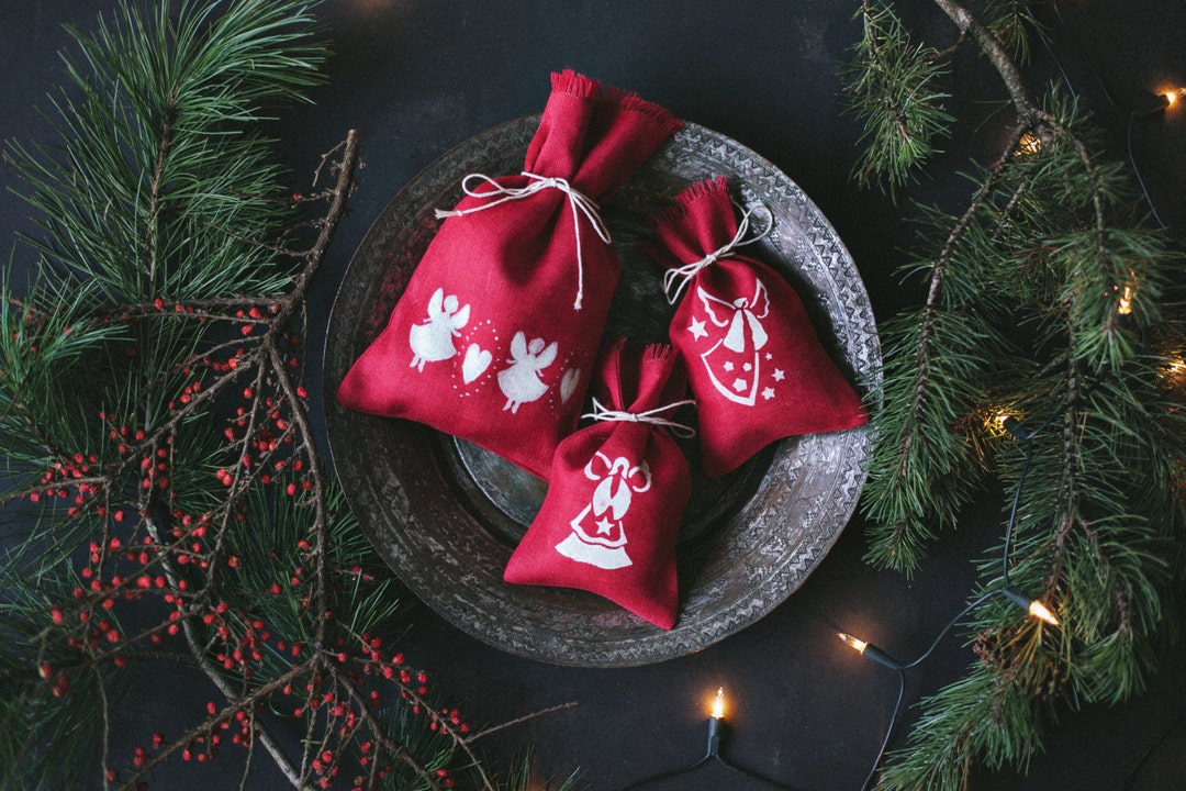 Red Linen Bags/ White Angels / Linen Christmas Bag / Gift Bag / Natural ...