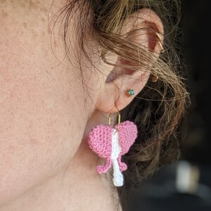 Bleeding Heart Crochet Pattern - Etsy