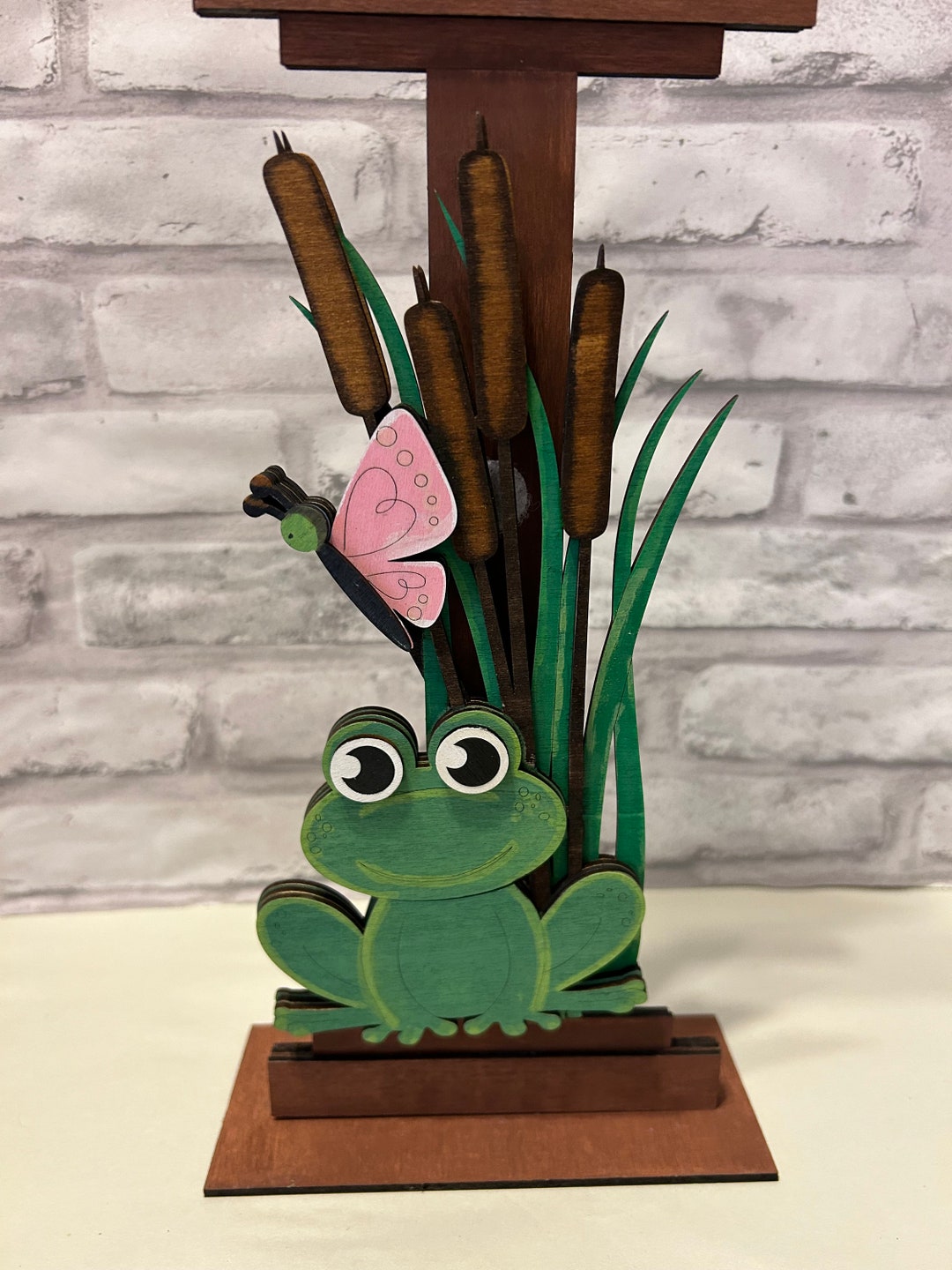 Wooden Interchangeable Birdhouse With Frog Insert - Etsy