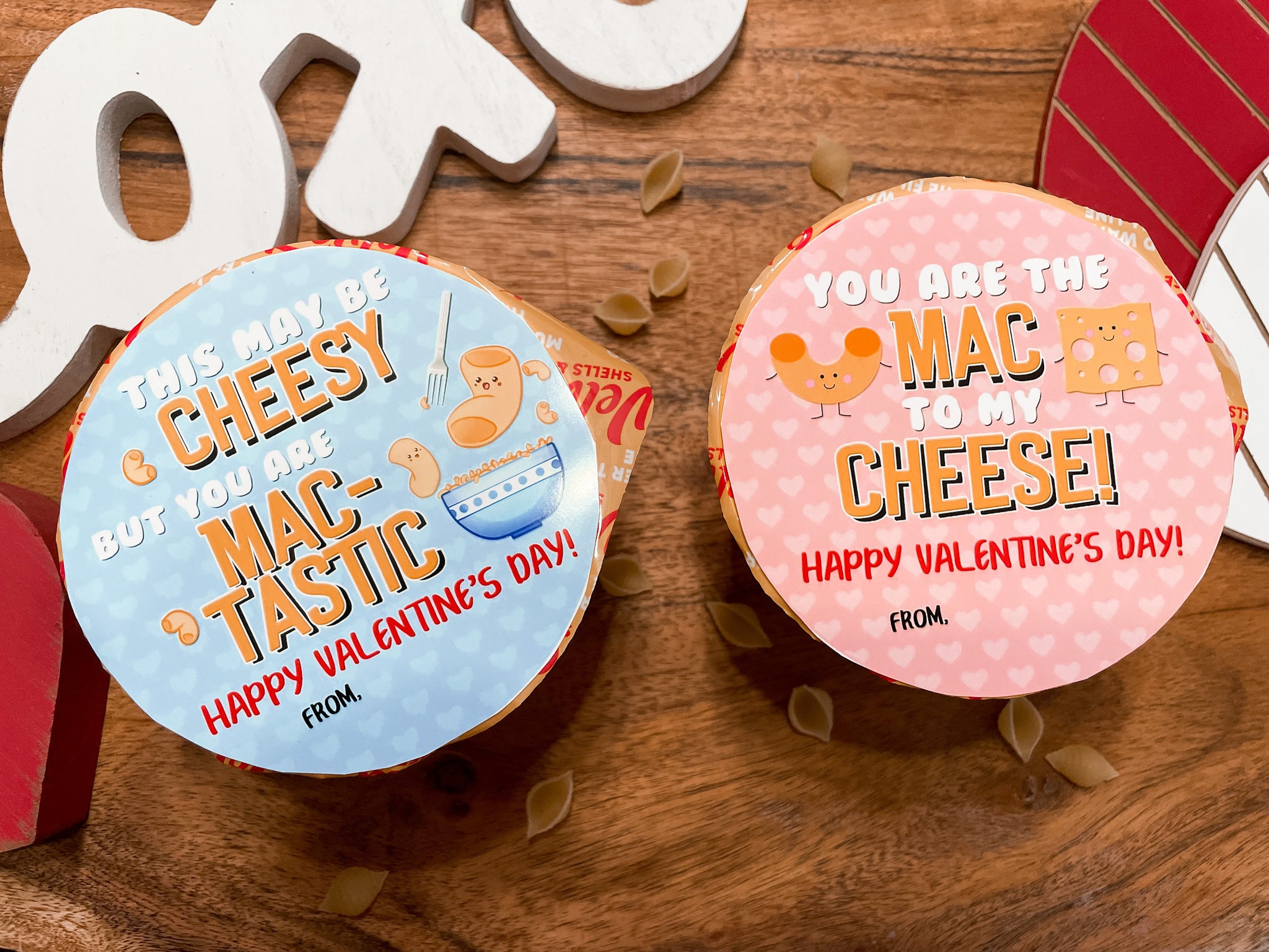 Mac and Cheese Valentines, Valentine Ideas, Macaroni and Cheese Cups ...
