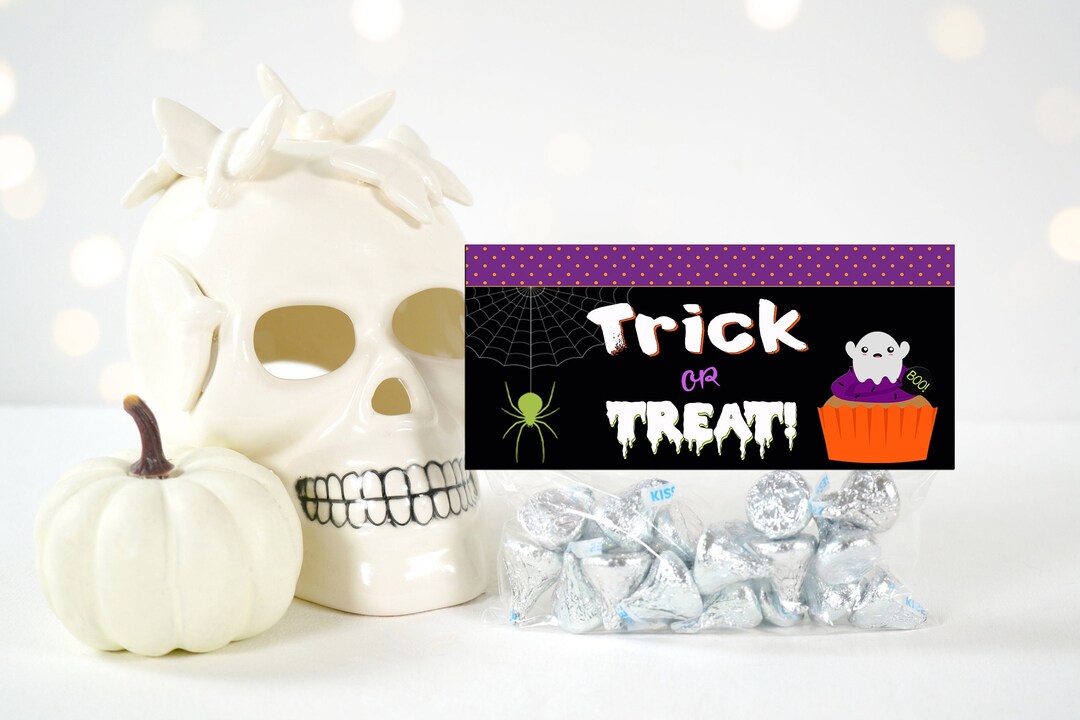 HALLOWEEN TREAT Bag TOPPERS, Trick or Treat Toppers, Halloween Bag Tags ...