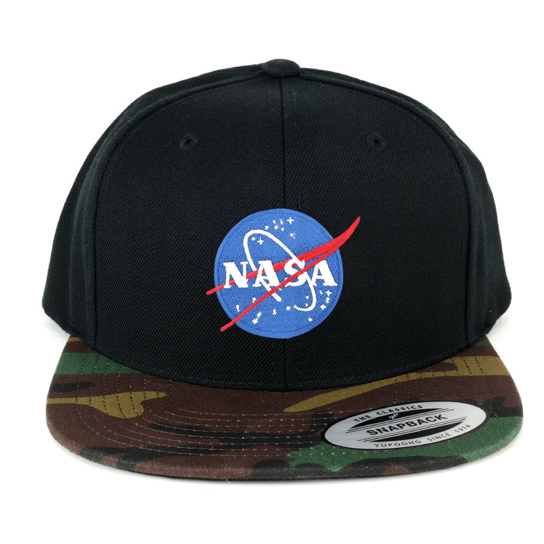 FLEXFIT NASA Small Insignia Space Embroidered Patch Snapback Cap With ...