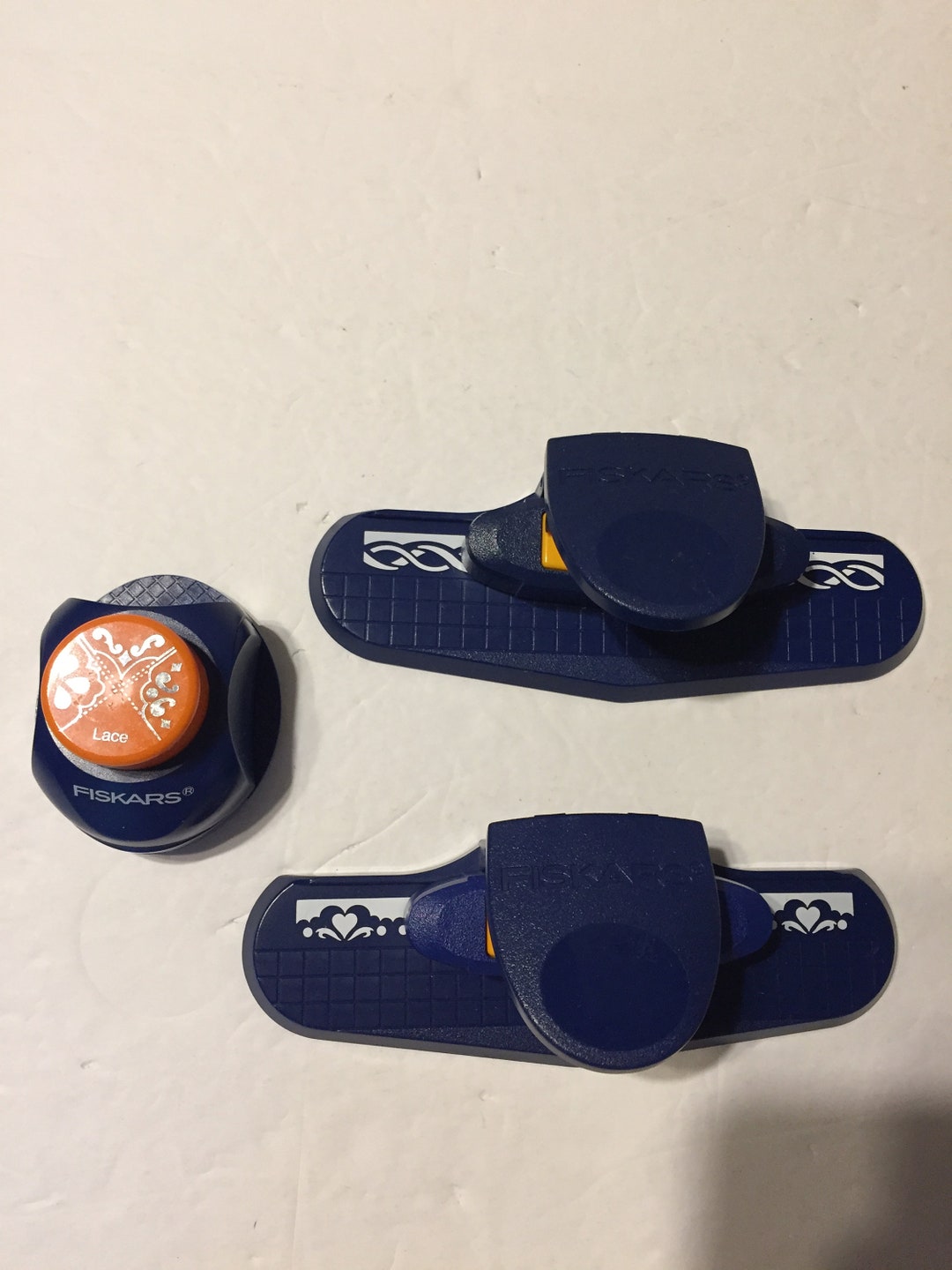 Fiskars Paper Punches Lace Corner , Borders Hearts, Rope, Corner ...