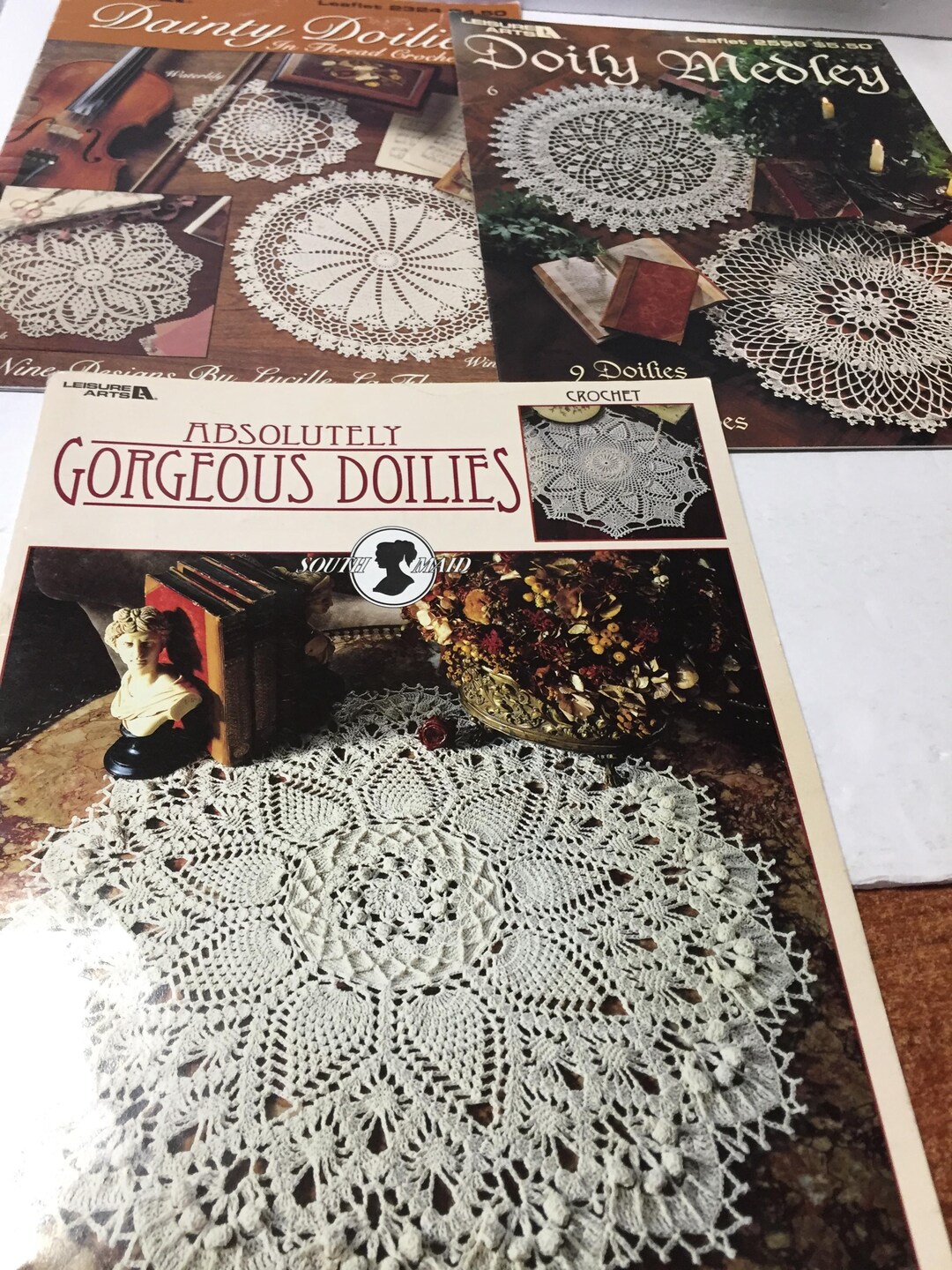 Leisure Arts Doily Crochet Leaflets Medley, Absolutely Gorgeous, Dainty ...