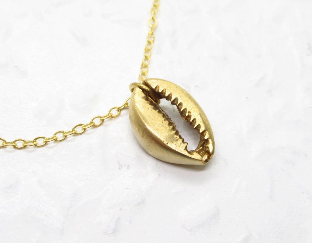 Necklace KAURI SHELL Handmade, Chain With Pendant Delicately Fine Brass ...