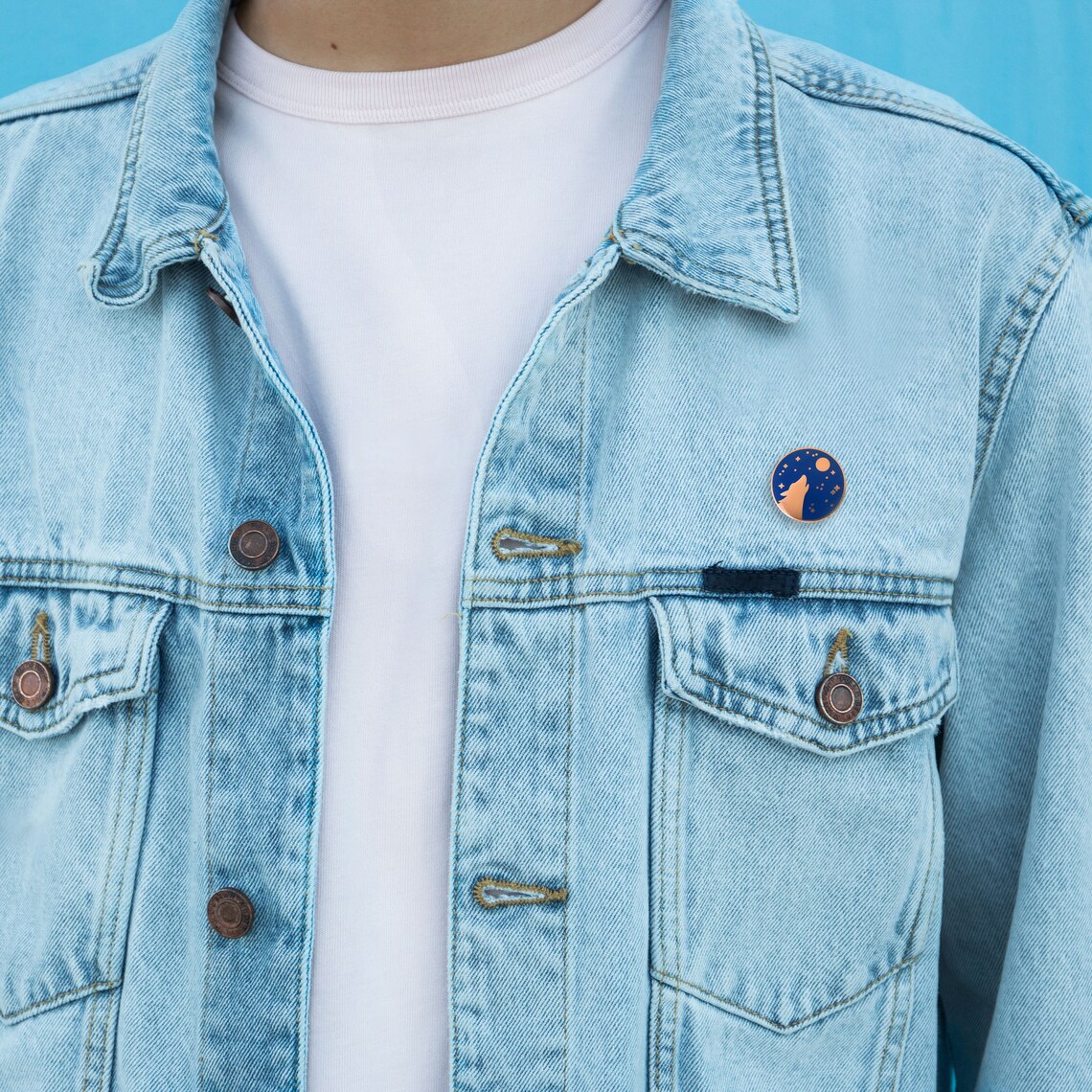 Howling Wolf Pin Badge Woodland Enamel Pins Halloween Enamel - Etsy