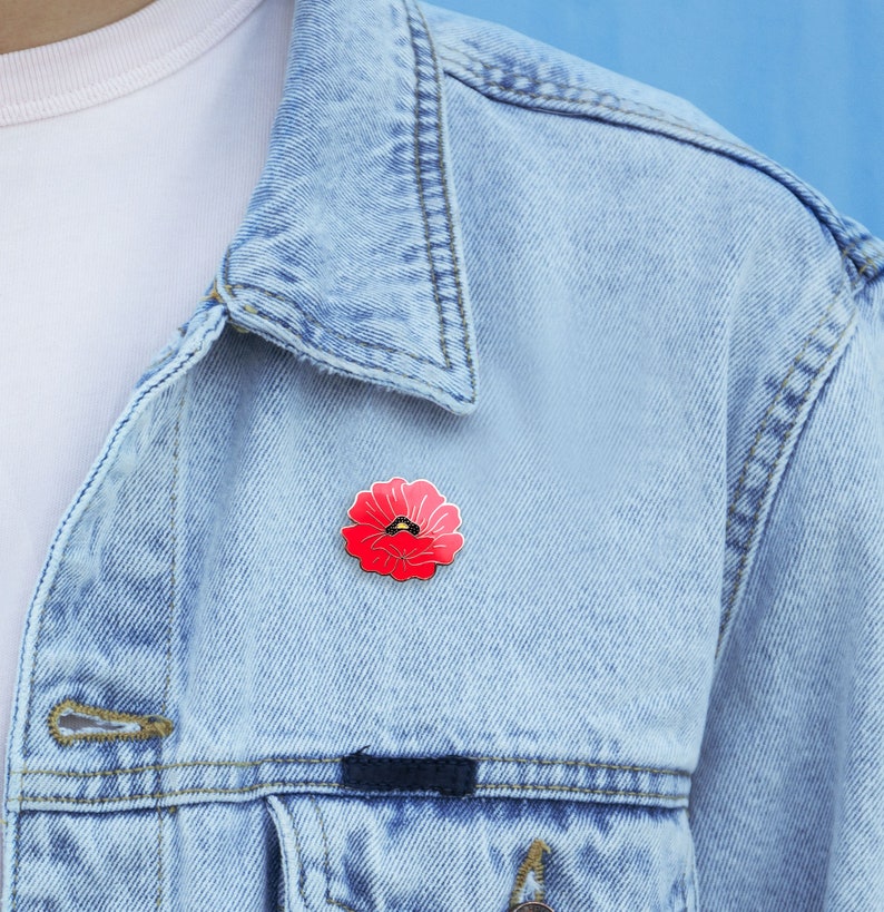 Red Poppy Pin Floral Hard enamel pin Poppy brooch Poppy | Etsy Red Poppy Pin Floral Hard enamel pin Poppy brooch Poppy | Etsy