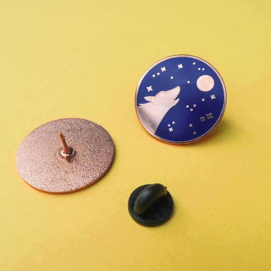 Howling Wolf Pin Badge Woodland Enamel Pins Halloween Enamel - Etsy