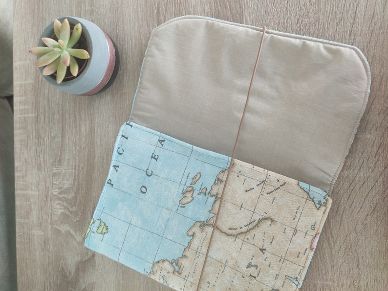 World Map Padded Book Sleeve Adjustable Book Sleeve World Map - Etsy