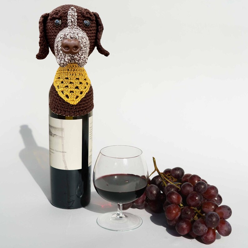 GSP Crochet Pattern: German Shorthaired Pointer Wine Bottle Topper ...